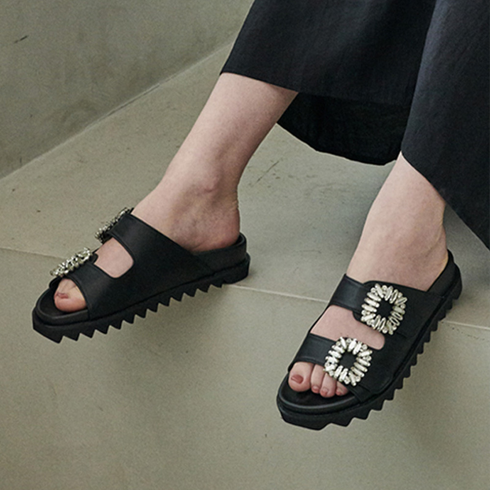 EO3006 Large Cubic Two Lines Strap Slipper - HAGO(하고)