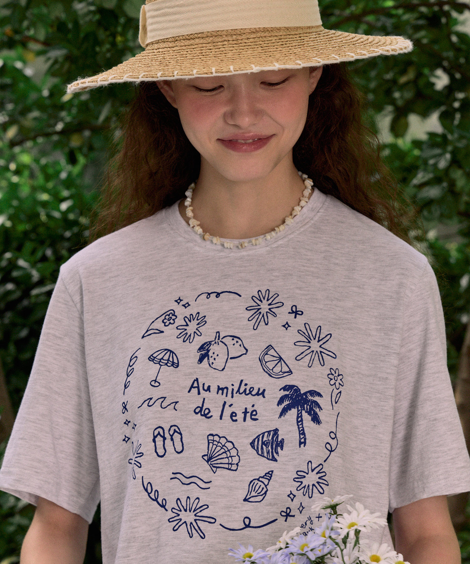 [논로컬 X 이하여백] Seaside Hand Drawing T-shirt - Light Grey - HAGO(하고)