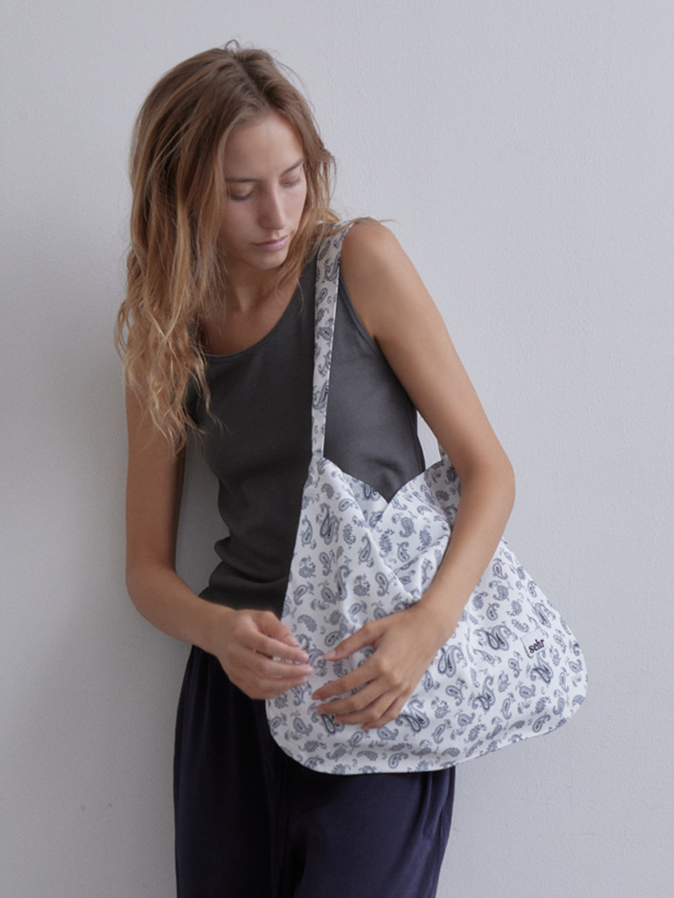 Paisley Easy Bag (White) - HAGO(하고)